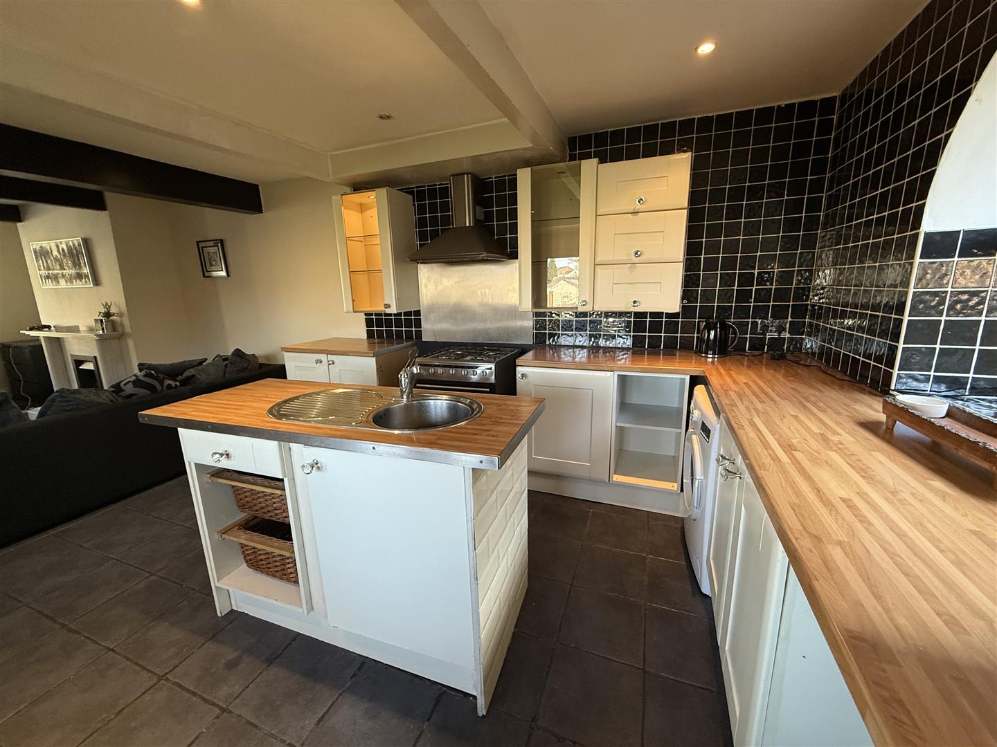 Oldham Road, Springhead, Oldham - Wild & Griffiths