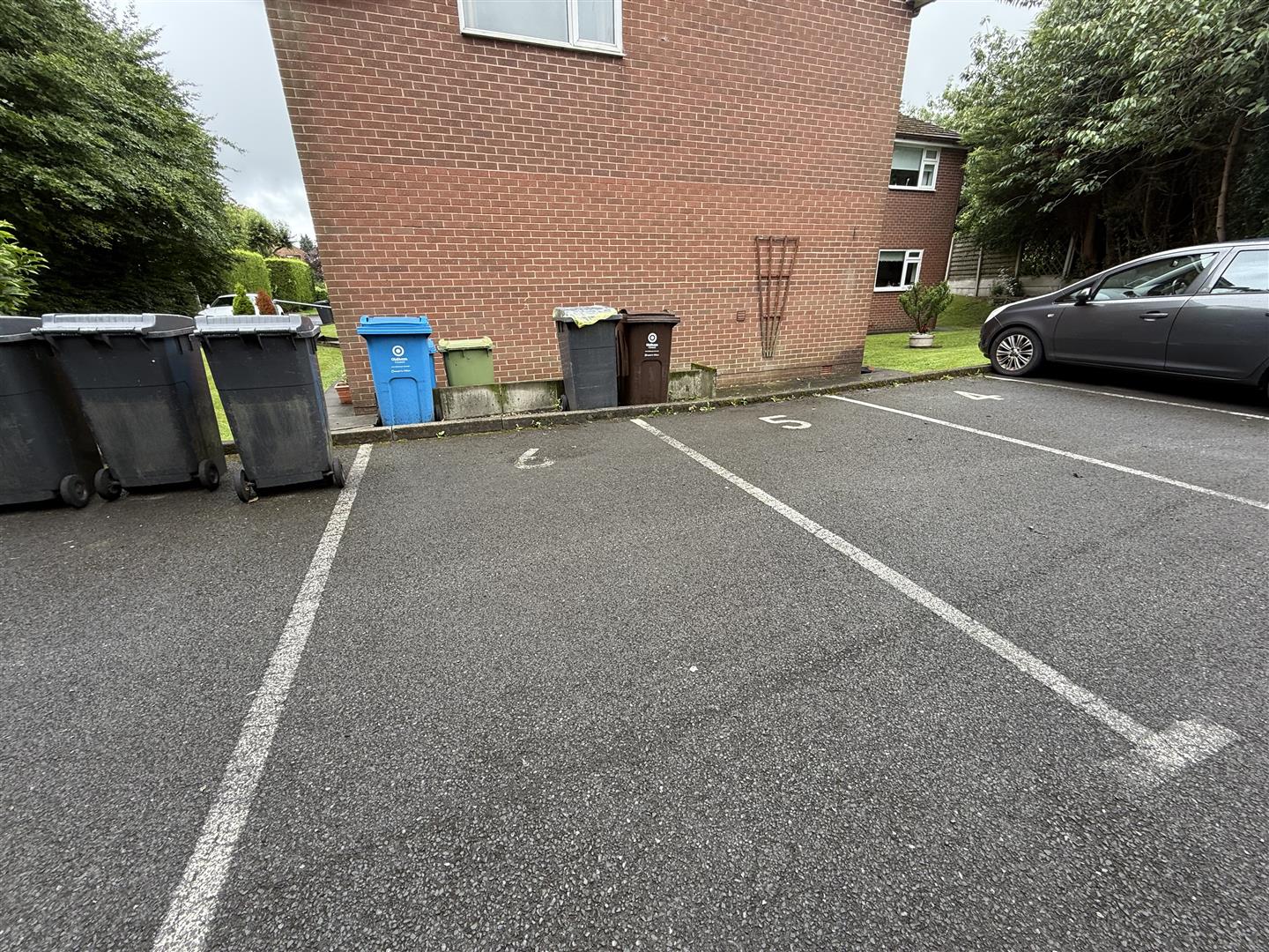 Rex Court, Grotton, Oldham - Wild & Griffiths