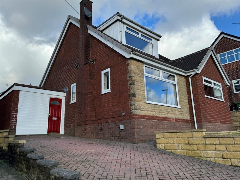 Belmont Avenue, Springhead, Oldham - Wild & Griffiths